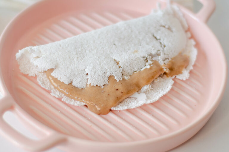 Tapioca com coco e leite condensado | Proteico e sem açúcar - Thaisa Leal